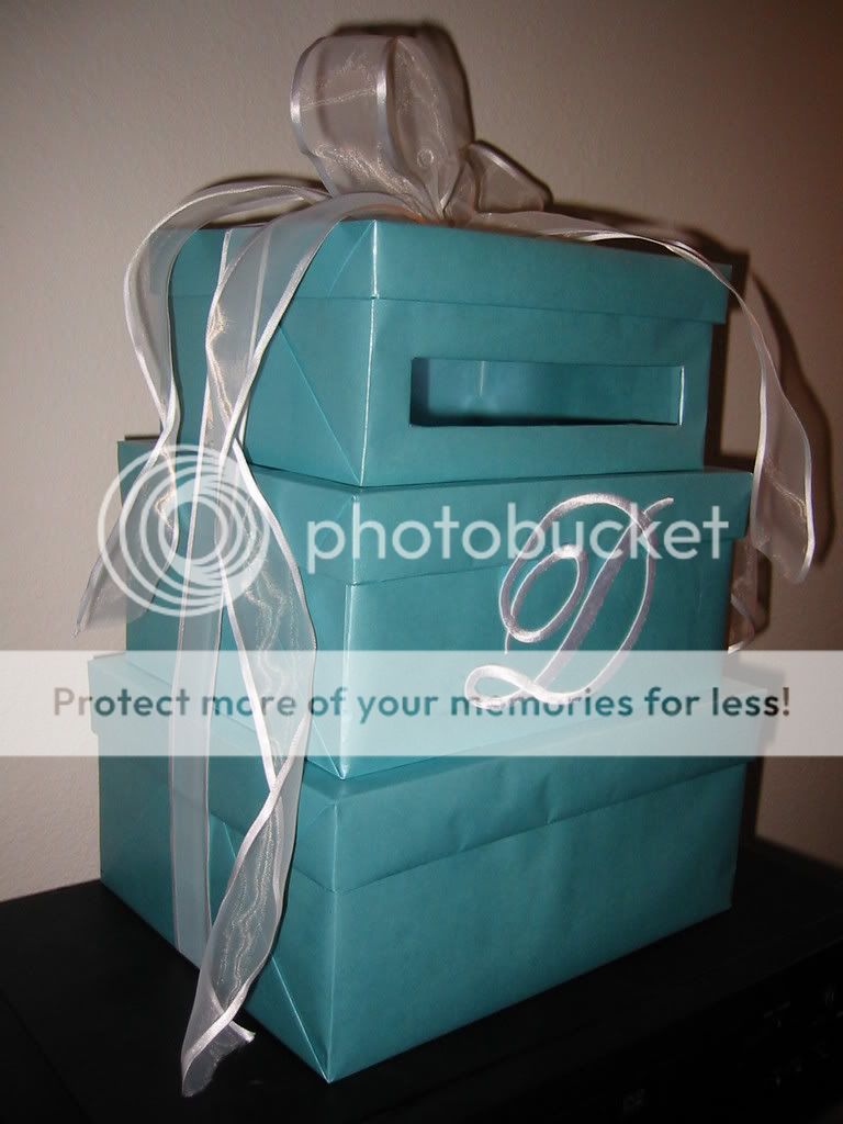 Brides Helping Brides ™ - DIY Card Box | LIWeddings